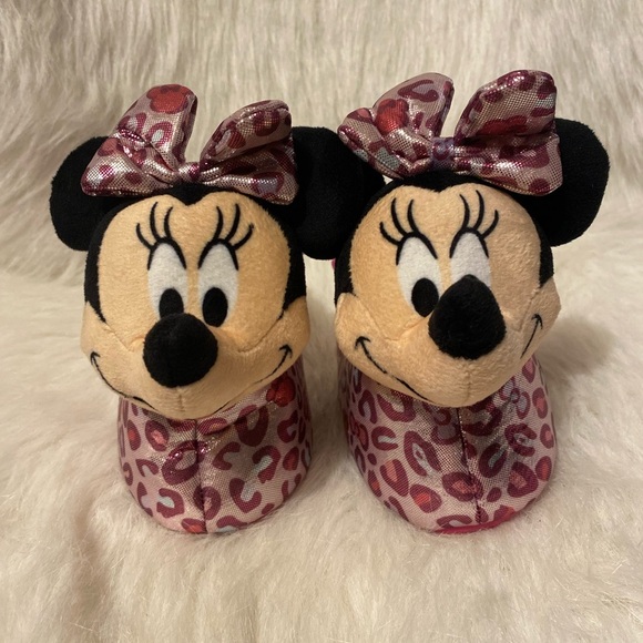 Disney | Shoes | Disney Minnie Mouse Pink And Black Kids Slippers ...